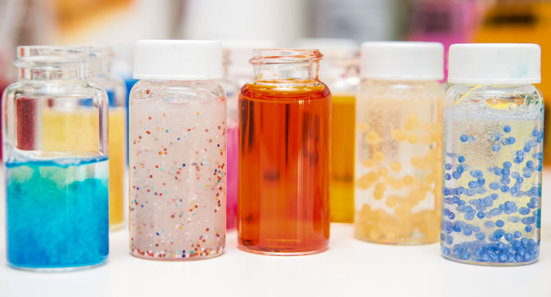 Kosmetik-Produkte und ihre Inhaltsstoffe: Was steckt wirklich drin?