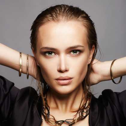 Sleek Hair: So stylst du den Sommer-Trend 2019