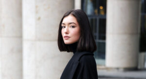 Wintertyp: Der Style-Guide für kühle Schönheiten